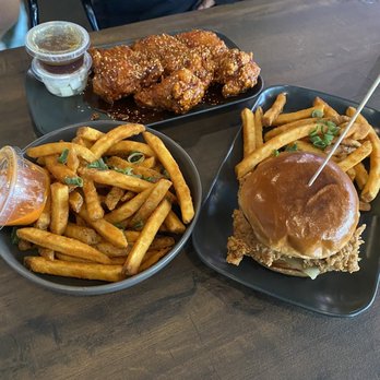 TIPSY CHICKEN - Updated July 2024 - 308 Photos & 161 Reviews - 1933 W ...