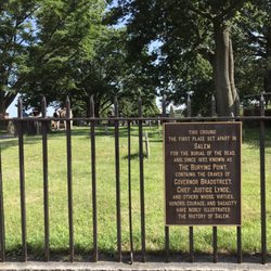OLD BURYING POINT CEMETERY - 196 Photos & 41 Reviews - Charter St ...