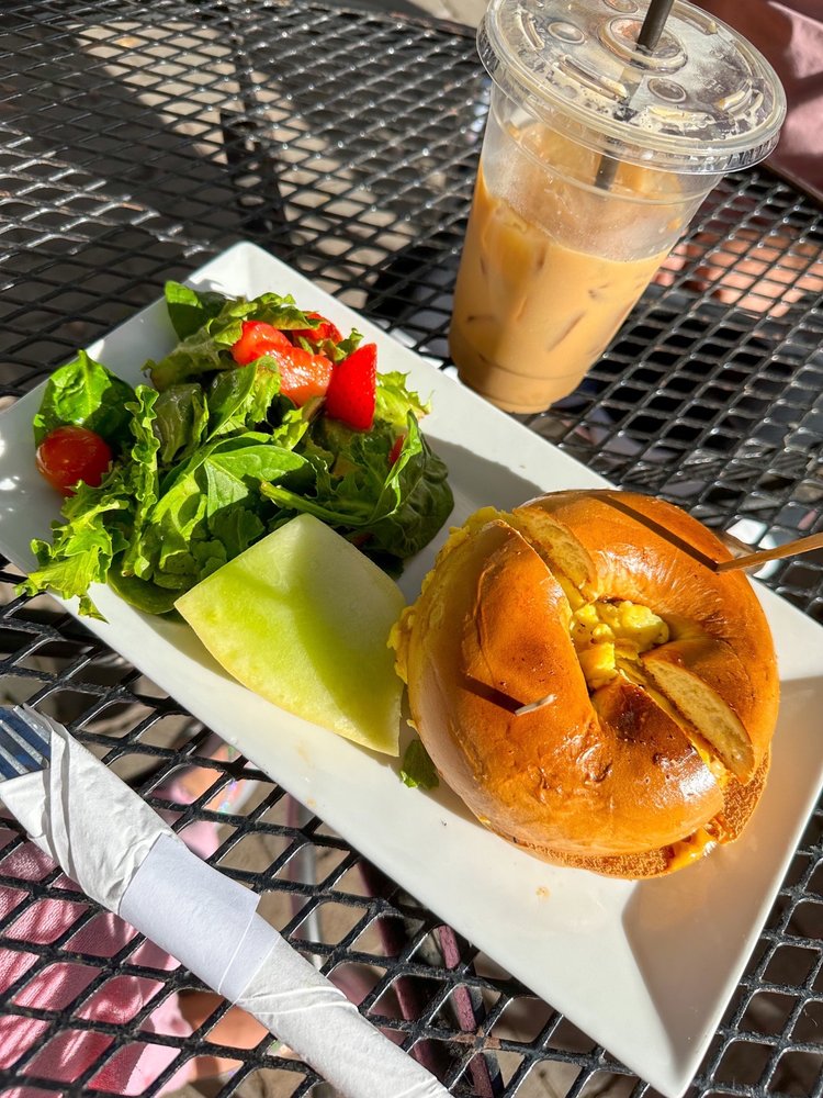 COFFEE COFFEE - 219 Photos & 369 Reviews - 970 N Coast Hwy 101 ...