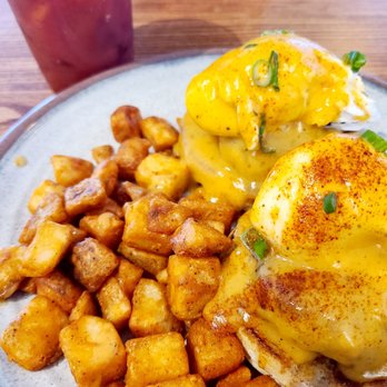 UKRAFT BRUNCH CAFE - Updated August 2024 - 79 Photos & 71 Reviews ...