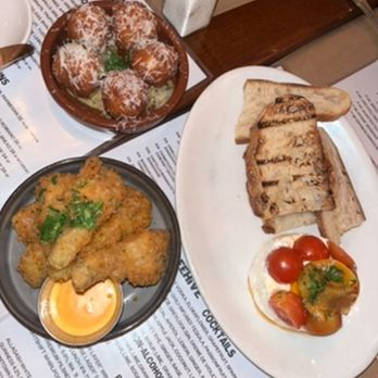 THE BEEHIVE - Updated May 2025 - 1465 Photos & 2555 Reviews - 541 ...