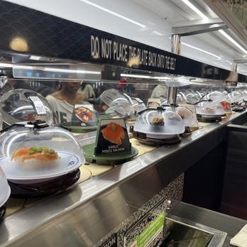 KURA REVOLVING SUSHI BAR - Updated July 2024 - 48 Photos & 20 Reviews ...