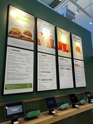 SHAKE SHACK THE TERMINAL - Updated February 2025 - 95 Photos & 43 ...