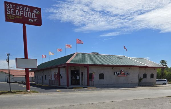 SAT ASIAN SEAFOOD RESTAURANT & BAR - Updated December 2025 - 89 Photos ...