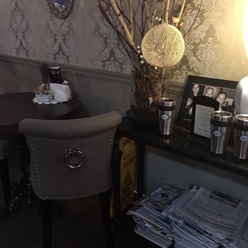 CAFE 22 - Updated December 2025 - 33 Photos & 24 Reviews - 22 King ...