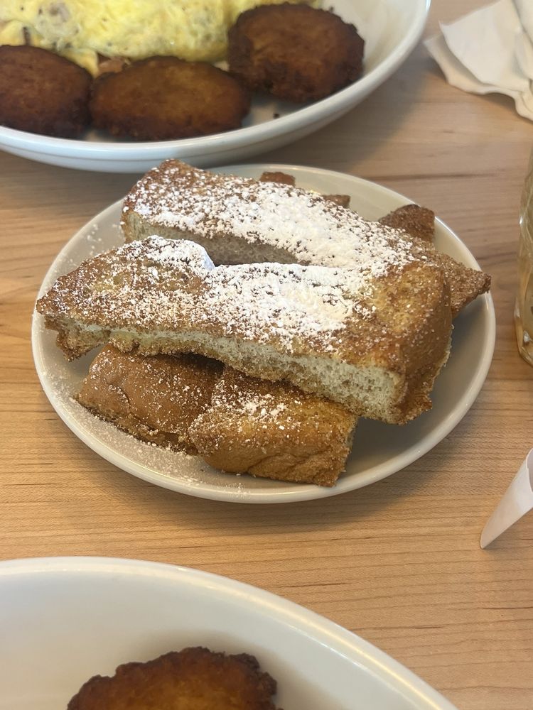 PANCAKE SOCIAL - Updated July 2025 - 33 Photos & 34 Reviews - 950 W ...