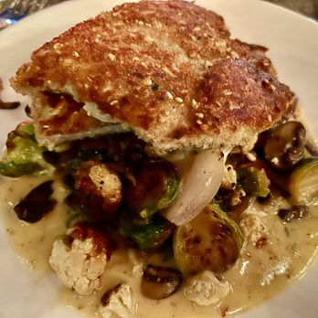 GARY RACK’S FARMHOUSE KITCHEN - Updated May 2025 - 644 Photos & 574 ...