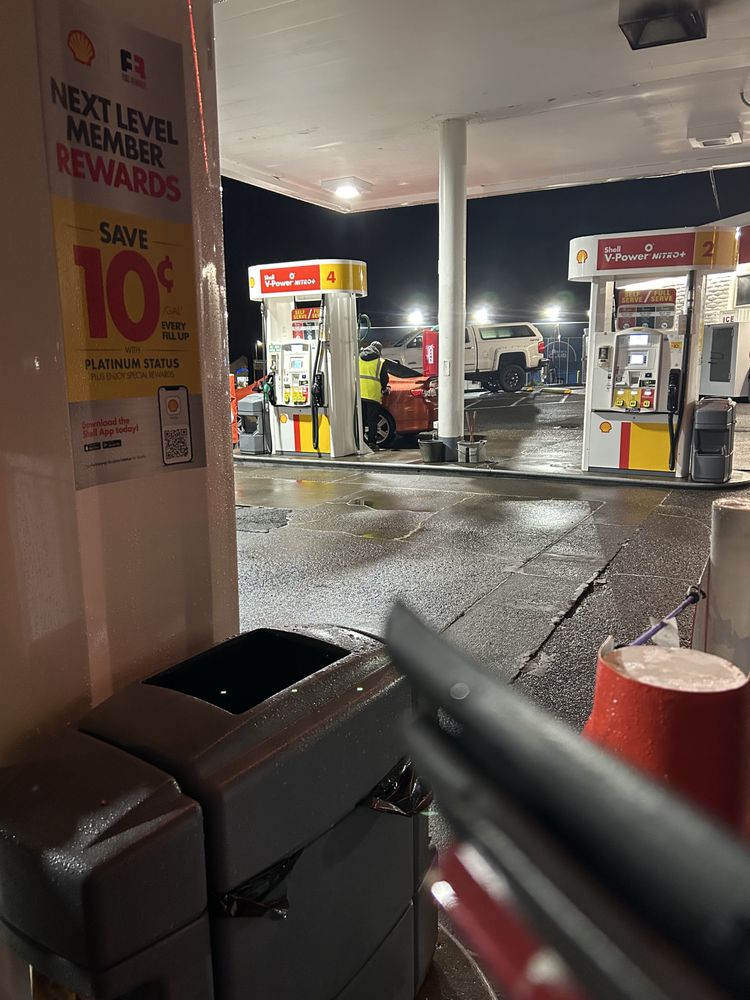 FARMINGTON MALL SHELL - Updated July 2025 - 17395 SW Farmington Rd ...