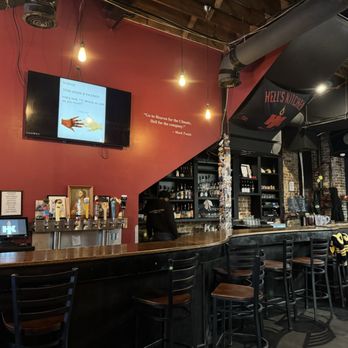 HELL’S KITCHEN - Updated December 2025 - 383 Photos & 432 Reviews - 124 ...