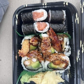 SUSHI NOVA - Updated June 2025 - 183 Photos & 134 Reviews - 1935 N ...