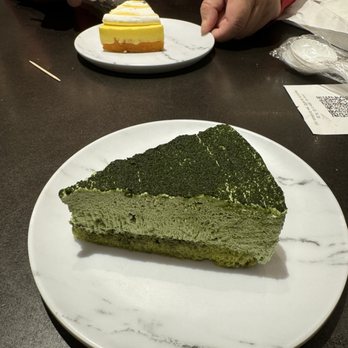 MOMO KOKO - Updated October 2025 - 444 Photos & 63 Reviews - 7060 ...