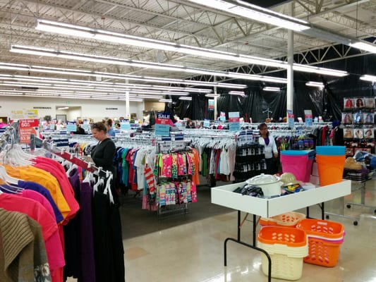 GOODWILL - Updated December 2025 - 28 Photos & 64 Reviews - 32521 ...