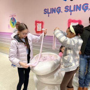 SLOOMOO INSTITUTE - 424 Photos & 124 Reviews - 475 Broadway, New York ...