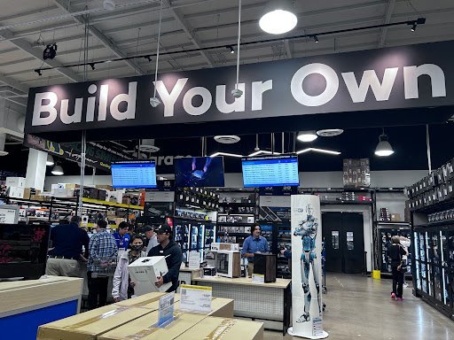 MICRO CENTER - Updated October 2025 - 29 Photos - 7795 W Flagler St ...