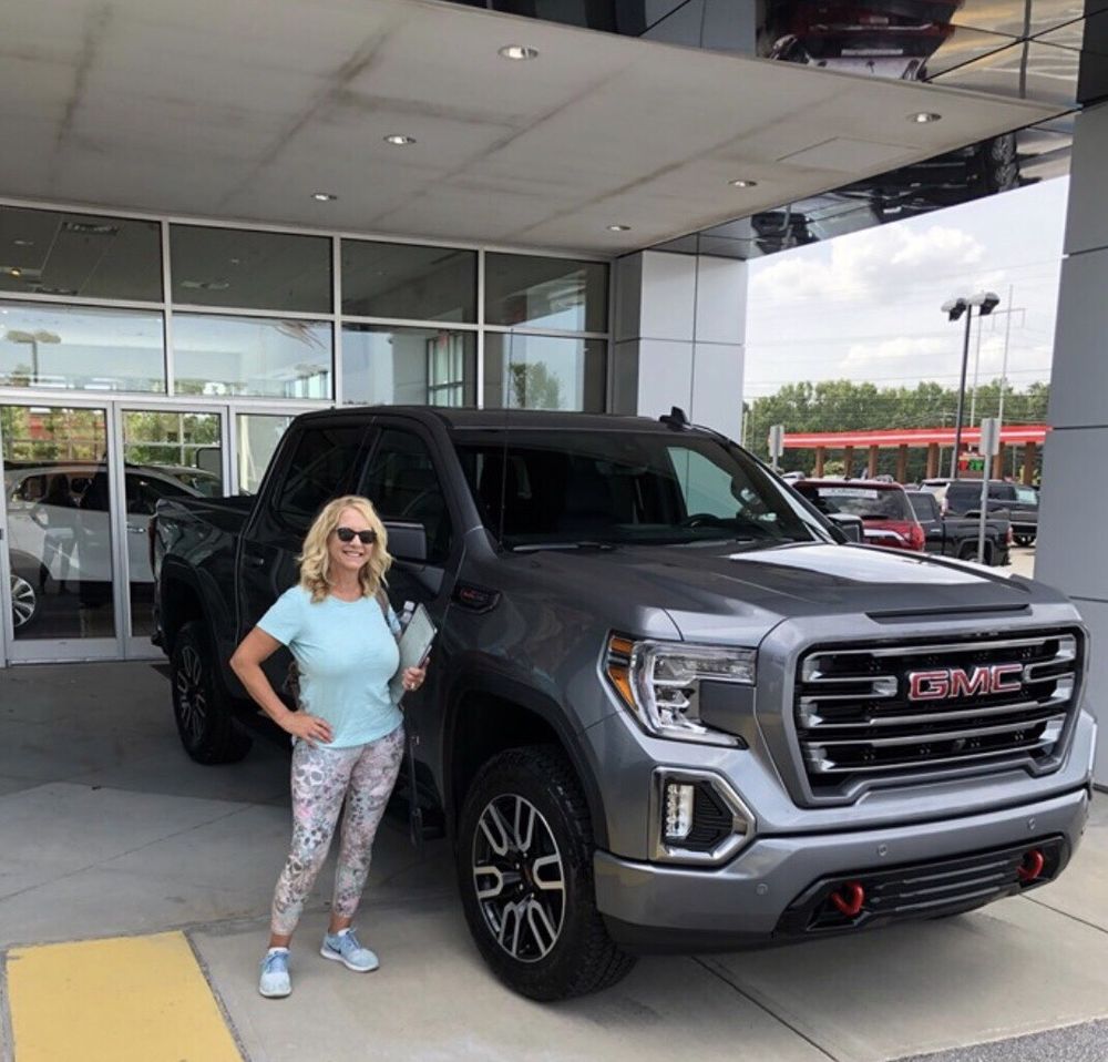 COLONIAL BUICK GMC - 33 Photos & 21 Reviews - Car Dealers - 3965 ...