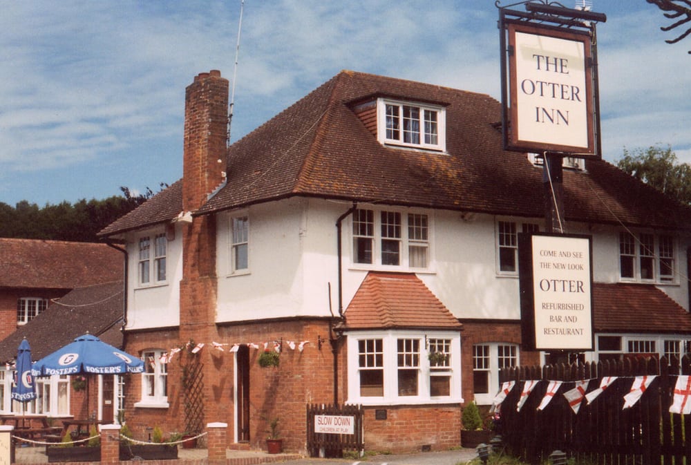 OTTER INN COLATON RALEIGH - Updated May 2025 - Exmouth Road, Sidmouth ...