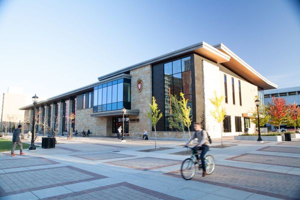 GORDON DINING AND EVENT CENTER - Updated December 2025 - 770 W Dayton ...