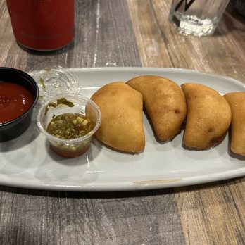 LUKA RESTAURANT - Updated December 2024 - 224 Photos & 121 Reviews ...