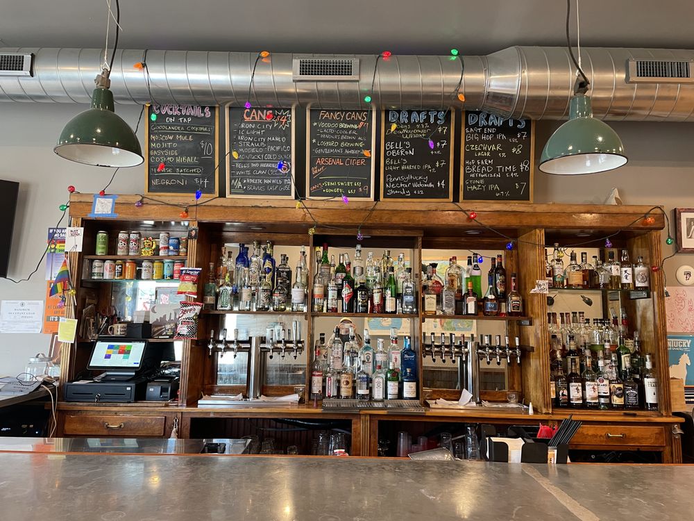 GOVERNMENT CENTER BAR - Updated March 2024 - 719 East St, Pittsburgh ...