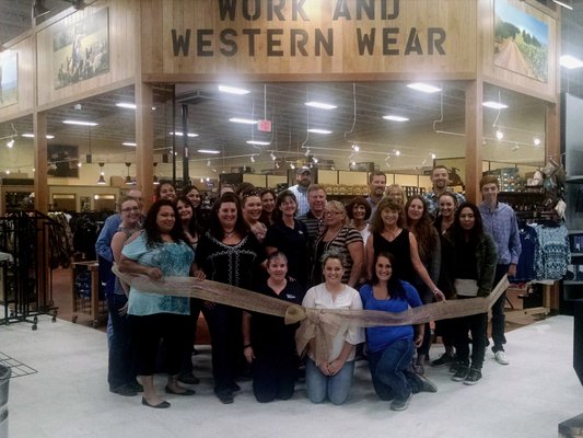 WILCO FARM STORE - SALEM - 13 Photos & 19 Reviews - 3285 Commercial St ...