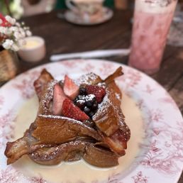 LITTLE HEN - HOUSTON - Updated December 2025 - 1372 Photos & 487 ...