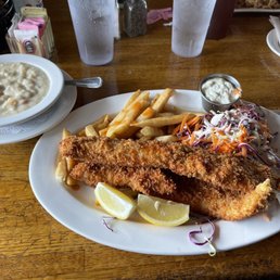 QUINN’S LIGHTHOUSE - Updated December 2025 - 1097 Photos & 1124 Reviews ...