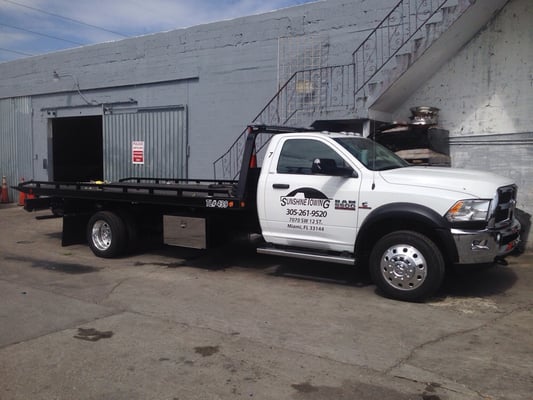 SUNSHINE TOWING - Updated October 2025 - 31 Photos & 57 Reviews - 7070 ...
