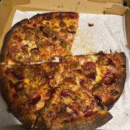 BISONTE PIZZA - 266 Photos & 202 Reviews - 710 W Trade St, Charlotte ...