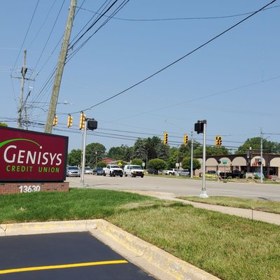GENISYS CREDIT UNION - Updated December 2025 - 16 Photos - 13630 21 ...