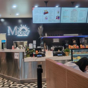M COZY FUSION CAFE - Updated May 2025 - 673 Photos & 191 Reviews - 4715 ...