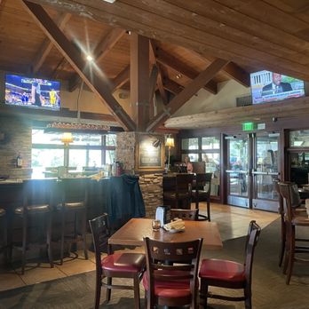 CEDAR CREEK INN - Updated December 2025 - 1263 Photos & 1169 Reviews ...