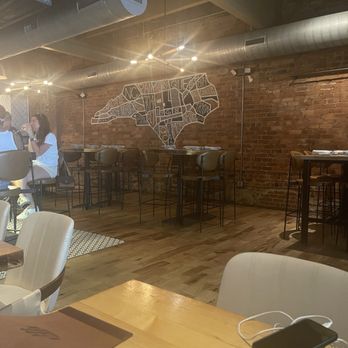 204 NORTH KITCHEN & COCKTAILS - Updated August 2024 - 796 Photos & 574 ...