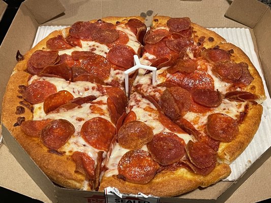 PIZZA HUT - Updated January 2025 - 73 Photos & 123 Reviews - 4750 La ...