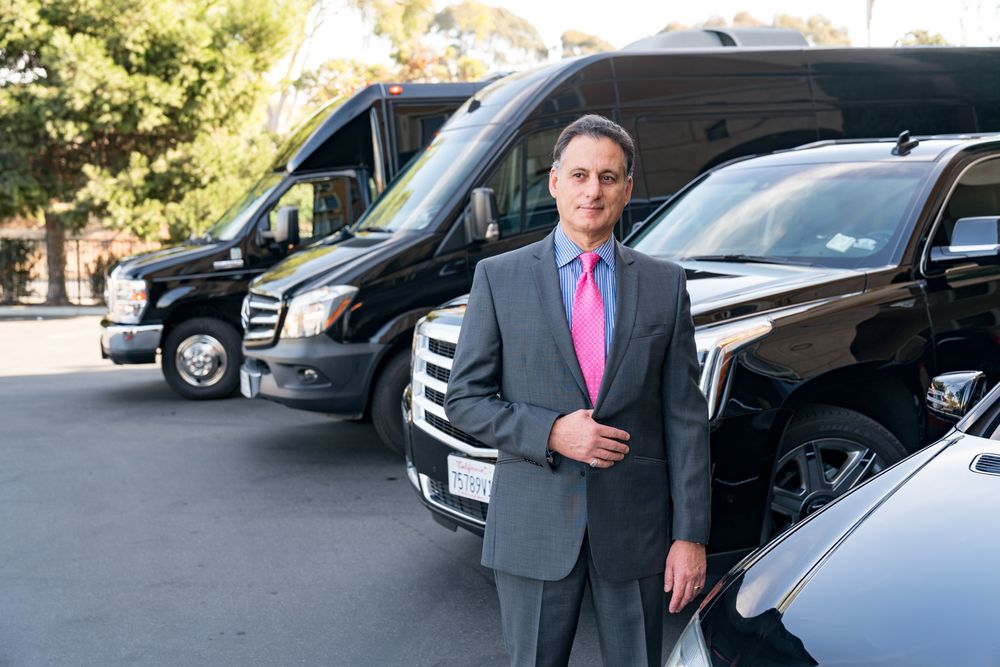 INTERNATIONAL LIVERY SERVICES - Updated July 2025 - 20 Photos - Beverly ...