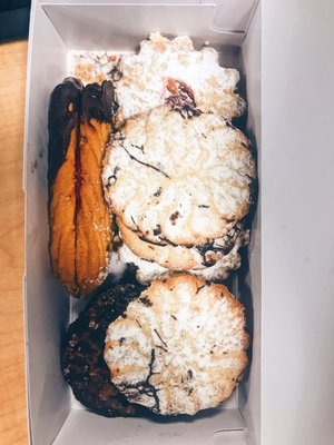 PIZZI FARM MARKET, DELI & ICE CREAM SHOPPE - 106 Photos & 153 Reviews ...