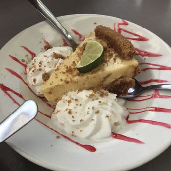 ISLAND VIEW WATERFRONT CAFE - Updated December 2025 - 66 Photos & 89 ...