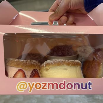 YOZM DONUTS - Updated April 2024 - 21 Photos & 10 Reviews - 6924 Beach ...