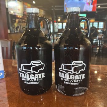 TAILGATE BREWERY MURFREESBORO - Updated August 2025 - 81 Photos & 72 Reviews - 210 Stones River ...