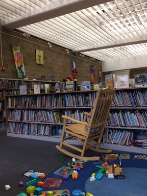 GRINTON I WILL LIBRARY - Updated August 2025 - 13 Photos - 1500 Central ...