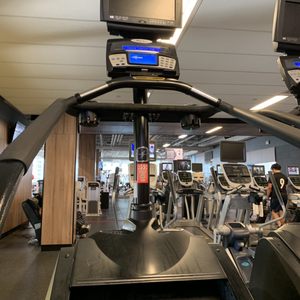 GOODLIFE FITNESS - Updated December 2025 - 11 Reviews - 301 High Tech ...