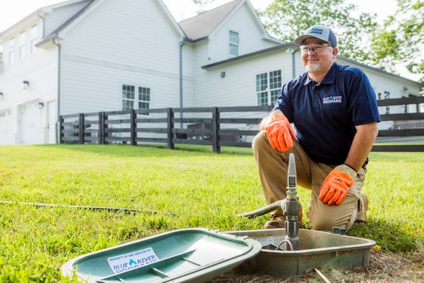 BLUE RIVER PROPANE - Updated August 2025 - Request Information - 13 Photos - 1132 N Brindlee ...