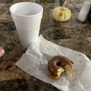 GLOBAL DONUTS & DELI - 1603 London Line, Sarnia, Ontario - Doughnuts ...