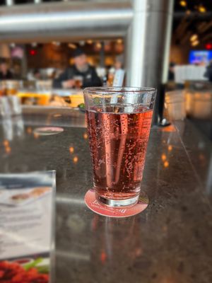 BJ’S RESTAURANT & BREWHOUSE - Updated December 2025 - 122 Photos & 184 ...