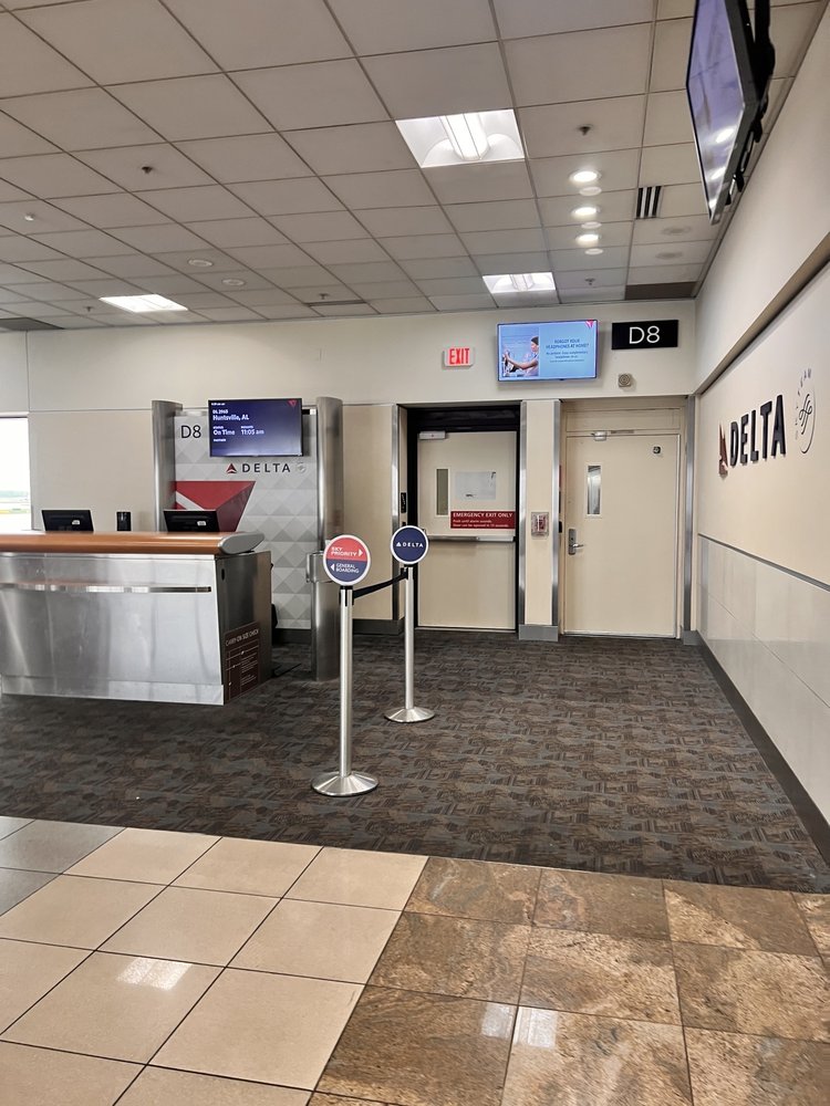 CONCOURSE D - Updated September 2024 - 12 Photos - 6000 N Terminal Pkwy ...