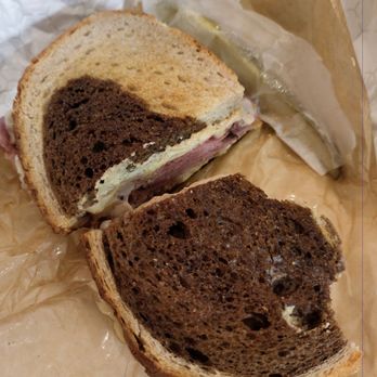 CARSON STREET DELI & CRAFT BEER BAR - Updated December 2024 - 144 ...