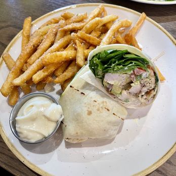 RH HOUSE - Updated December 2024 - 432 Photos & 344 Reviews - 2630 ...