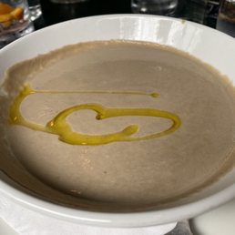 FOUR DOGS TAVERN - Updated October 2025 - 146 Photos & 311 Reviews ...