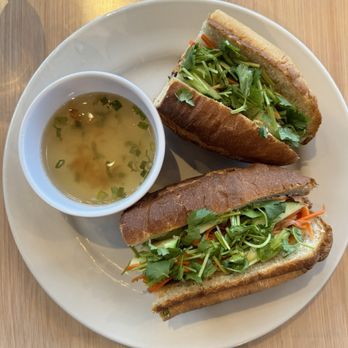 ROC PHO SHOP - Updated October 2024 - 75 Photos & 18 Reviews - 339 ...