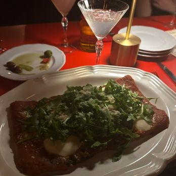 THE RED FOX - Updated October 2025 - 131 Photos & 77 Reviews - 326 ...