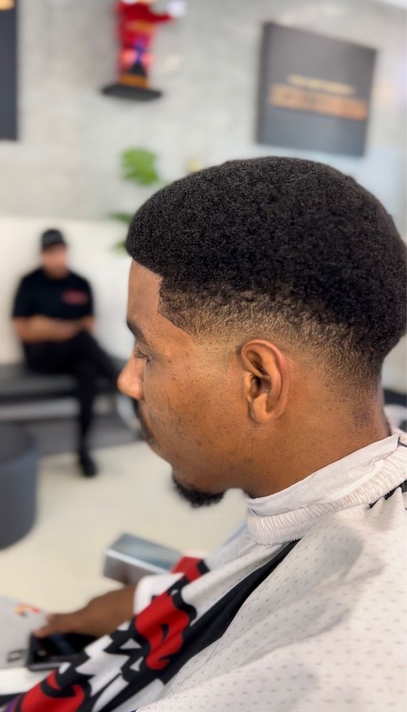 BLESSED BARBERS - Updated November 2024 - 60 Photos & 23 Reviews - 4144 ...